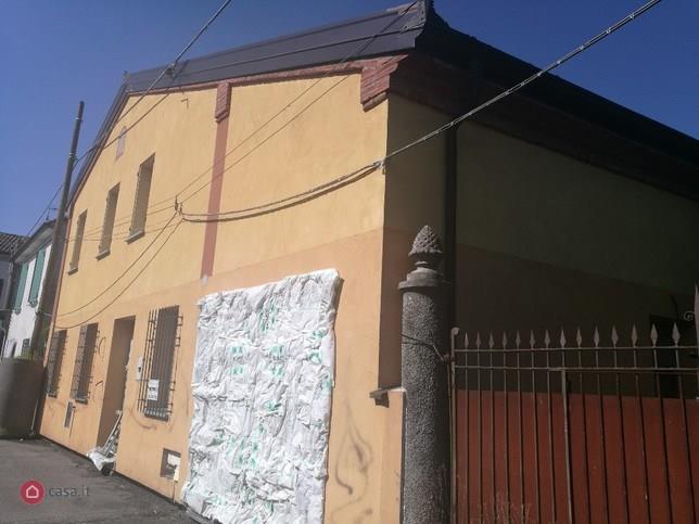 vendo - Vendita Casa indipendente da Privato a Rivarolo del Re ed Uniti ...